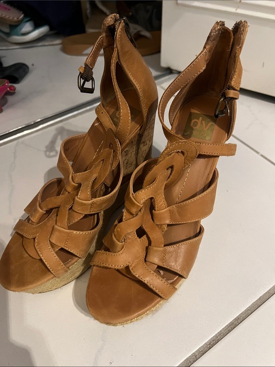 DV by Dolce Vita | Shoes | Brand New Dv By Dolce Vita Cognac Braided ...